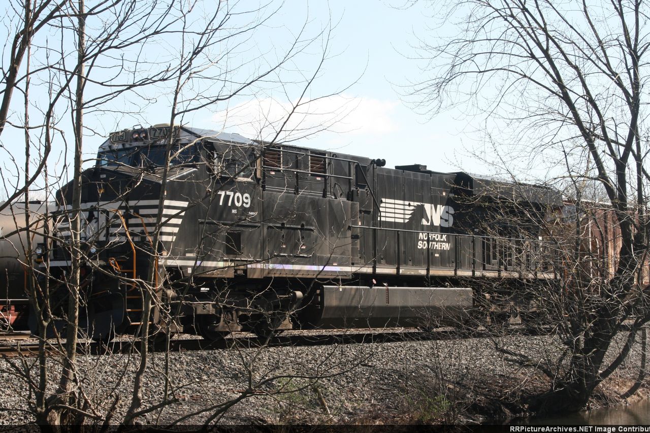 NS 7709